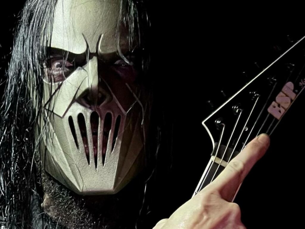 Has Mick Thomson of Slipknot left Jackson Guitars for ESP? | Pro Music News