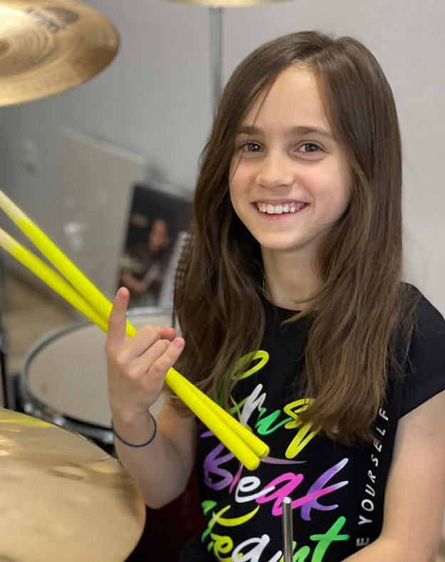 9-Year Old Ukrainian Drummer Alice K To Attend The UK Drum Show As Hit ...