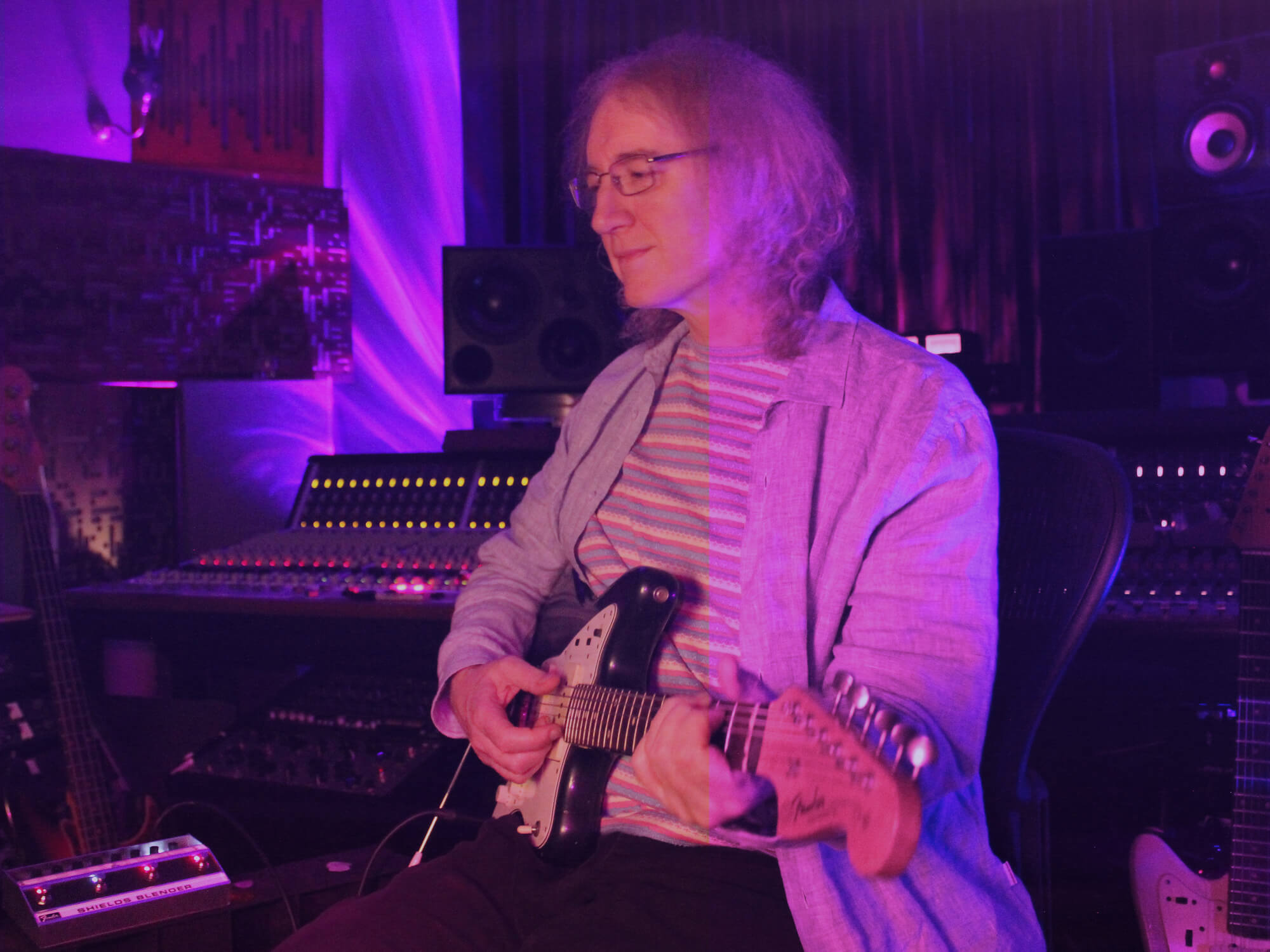 Now everyone can enjoy Fender’s Kevin Shields signature pedal with the ...