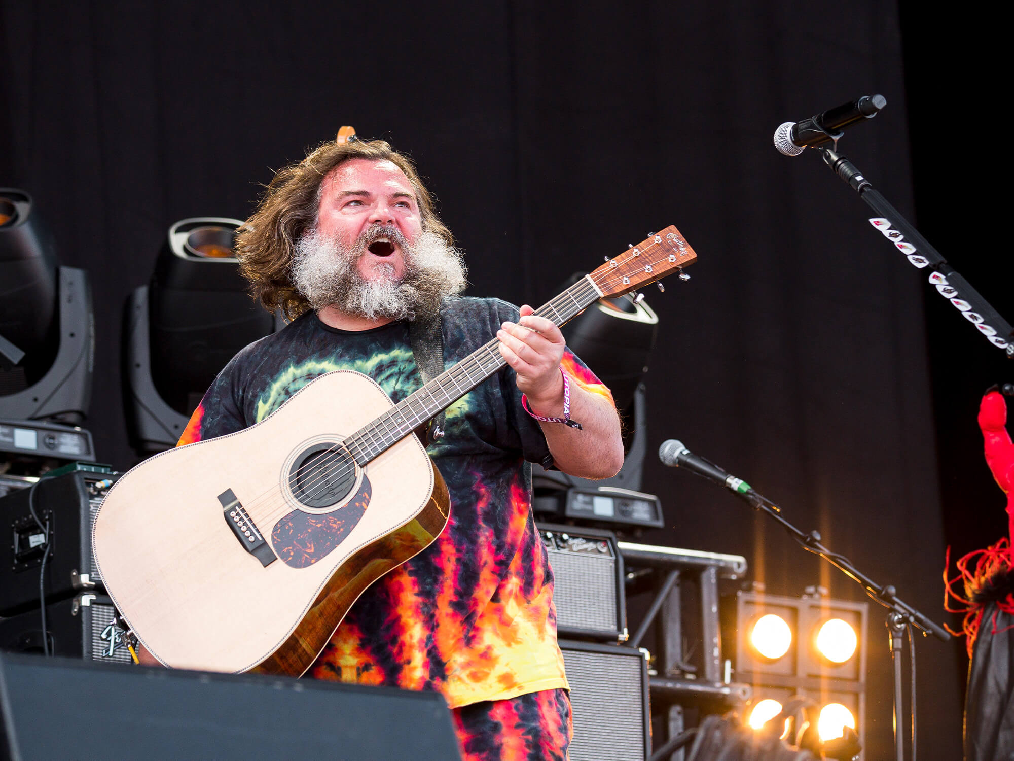 Jack Black goes full Dewey Finn to cover Ozzy Osbourne’s Mr. Crowley ...