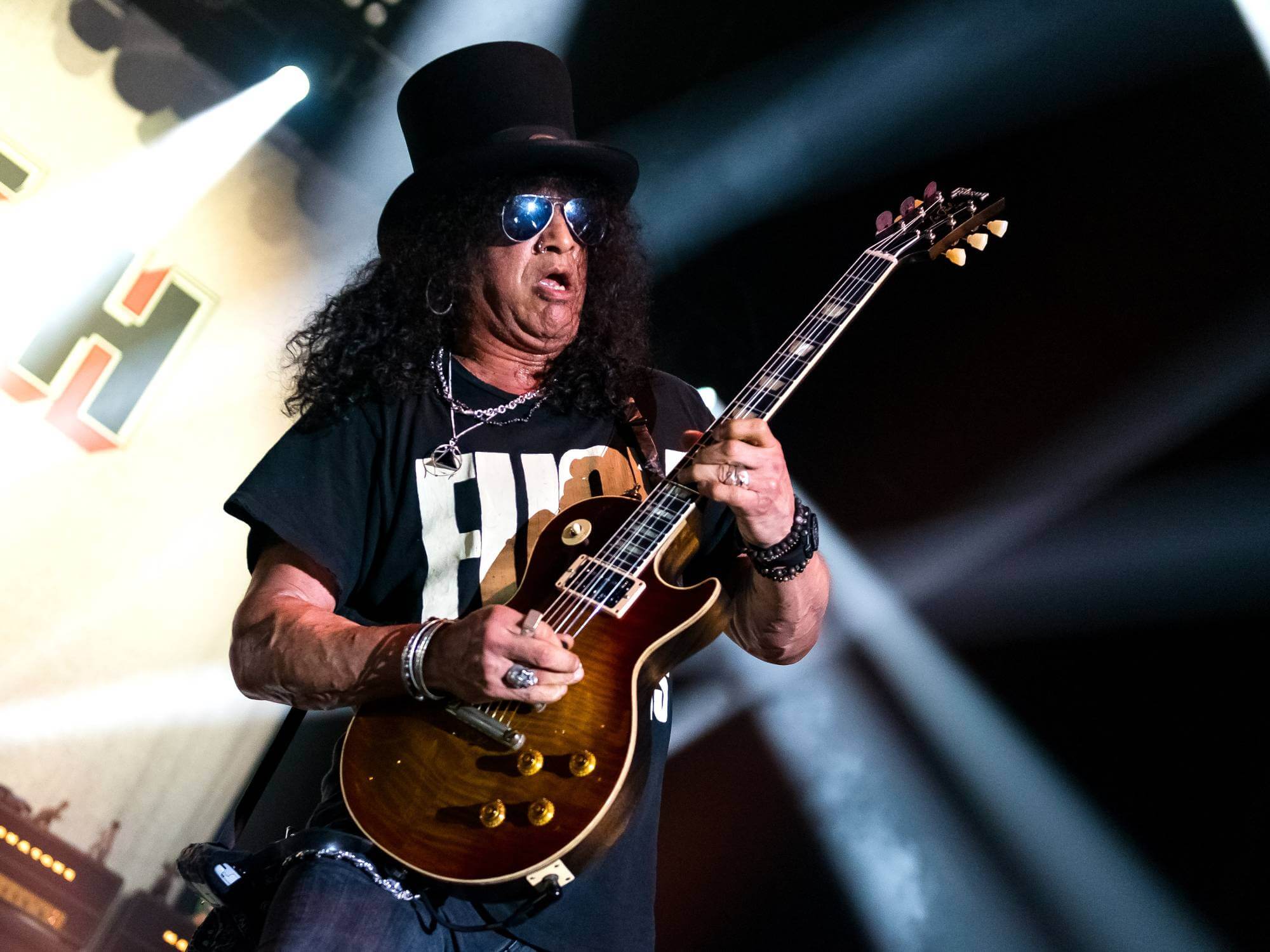 Gibson releases a replica of Slash’s Jessica Les Paul – “his number-one ...