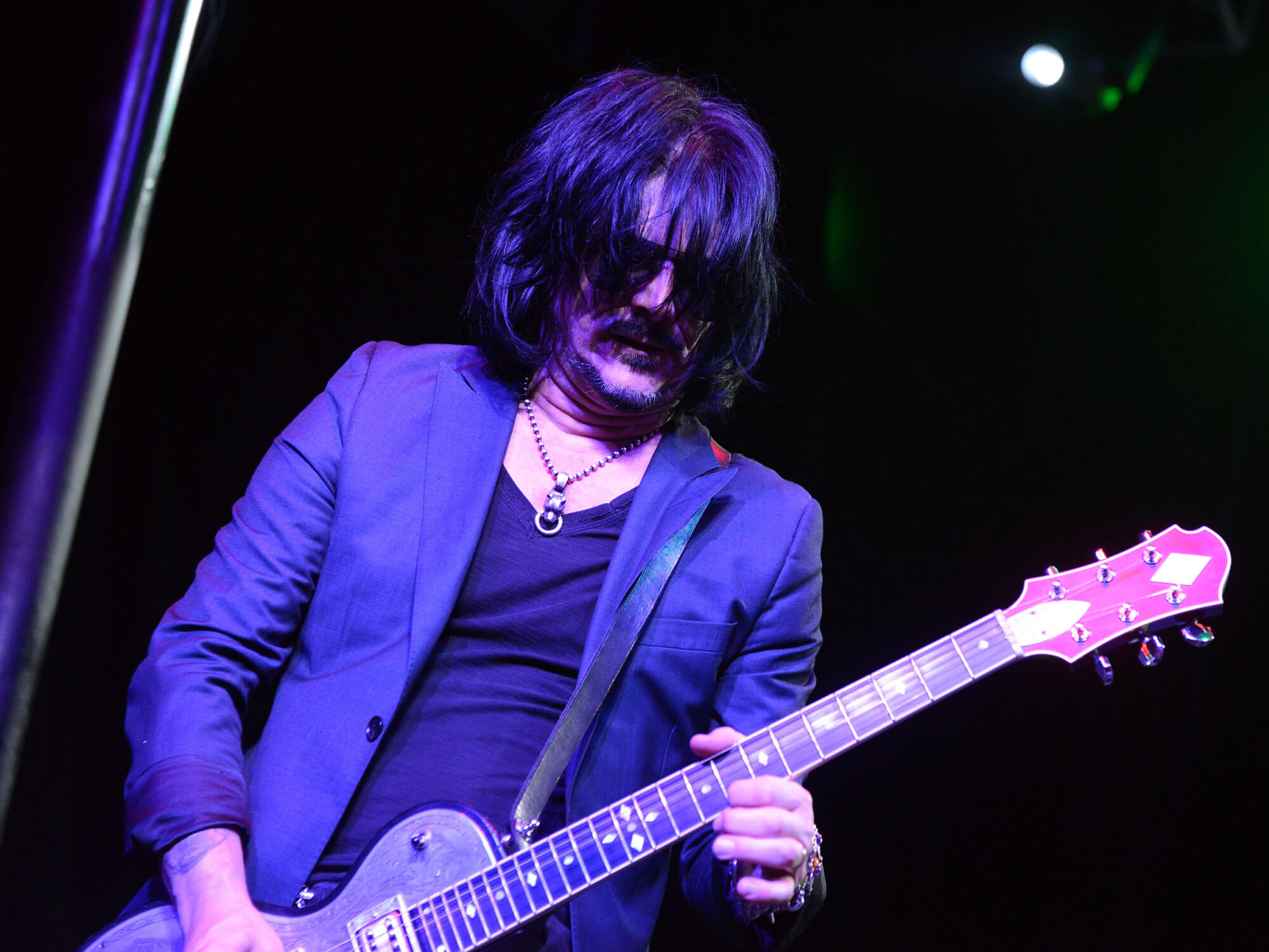 Gilby Clarke opens Reverb shop selling gear used in the studio and on ...