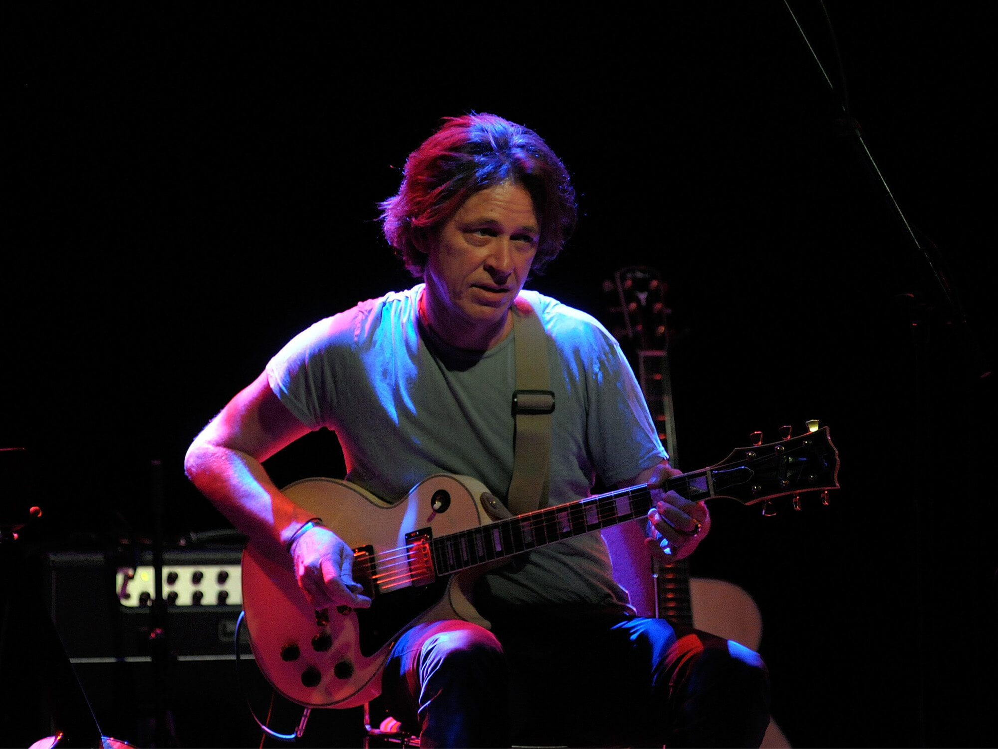 Sting’s guitarist explains why the Les Paul is the “perfect” instrument ...
