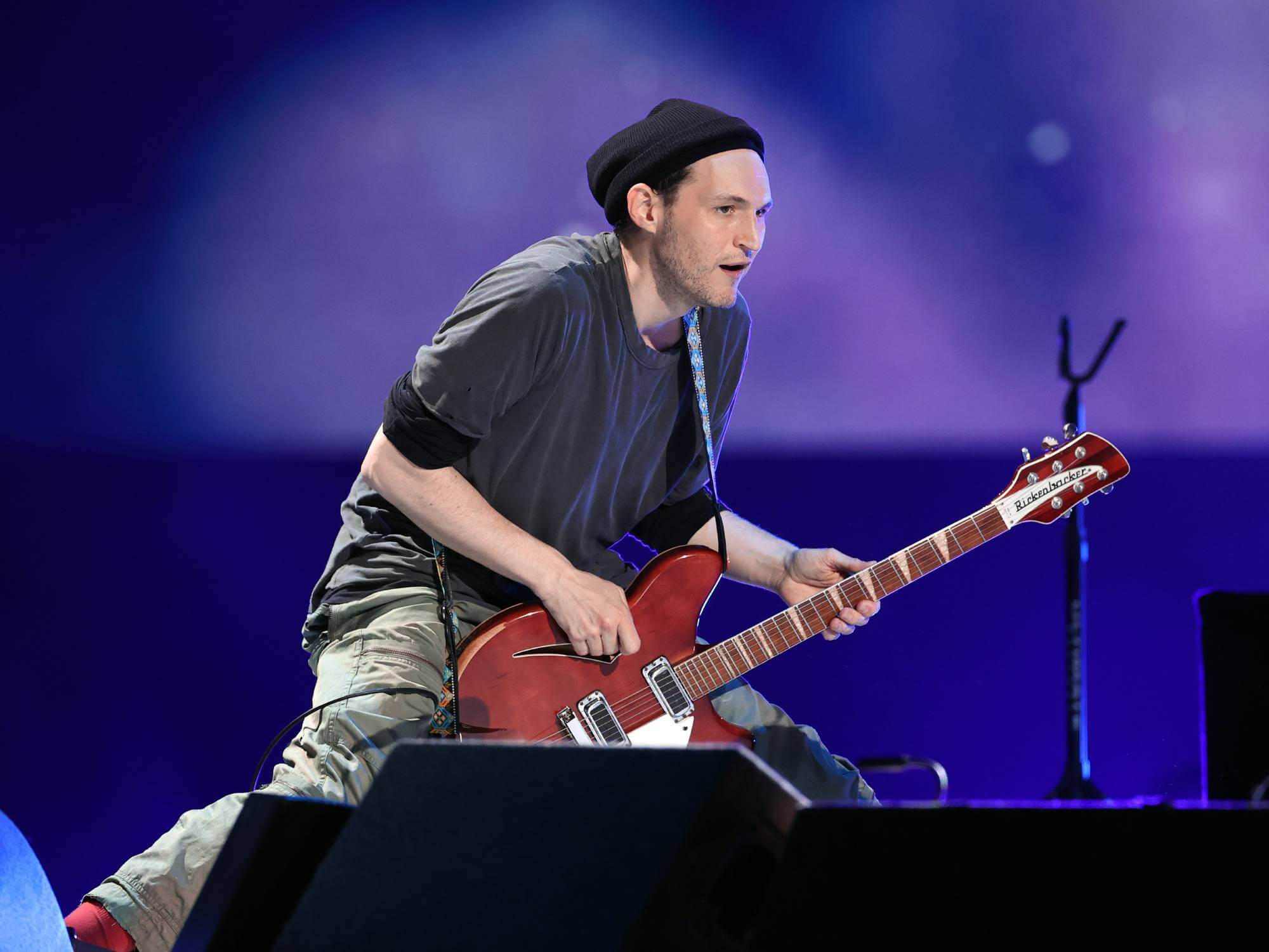 No jail time for ex-RHCP guitarist Josh Klinghoffer, who entered plea ...
