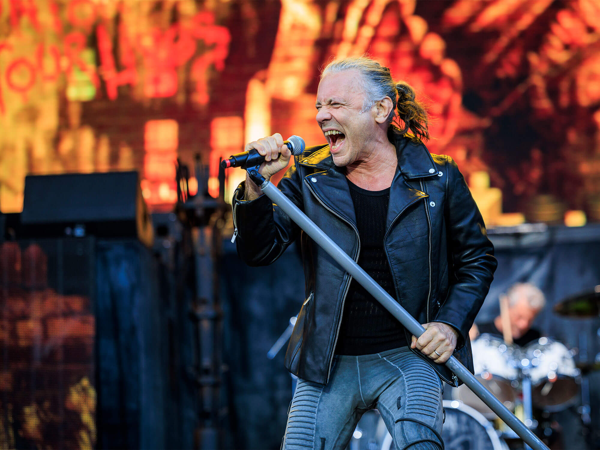 “What’s the point of even being there, if you’re a band?”: Bruce ...