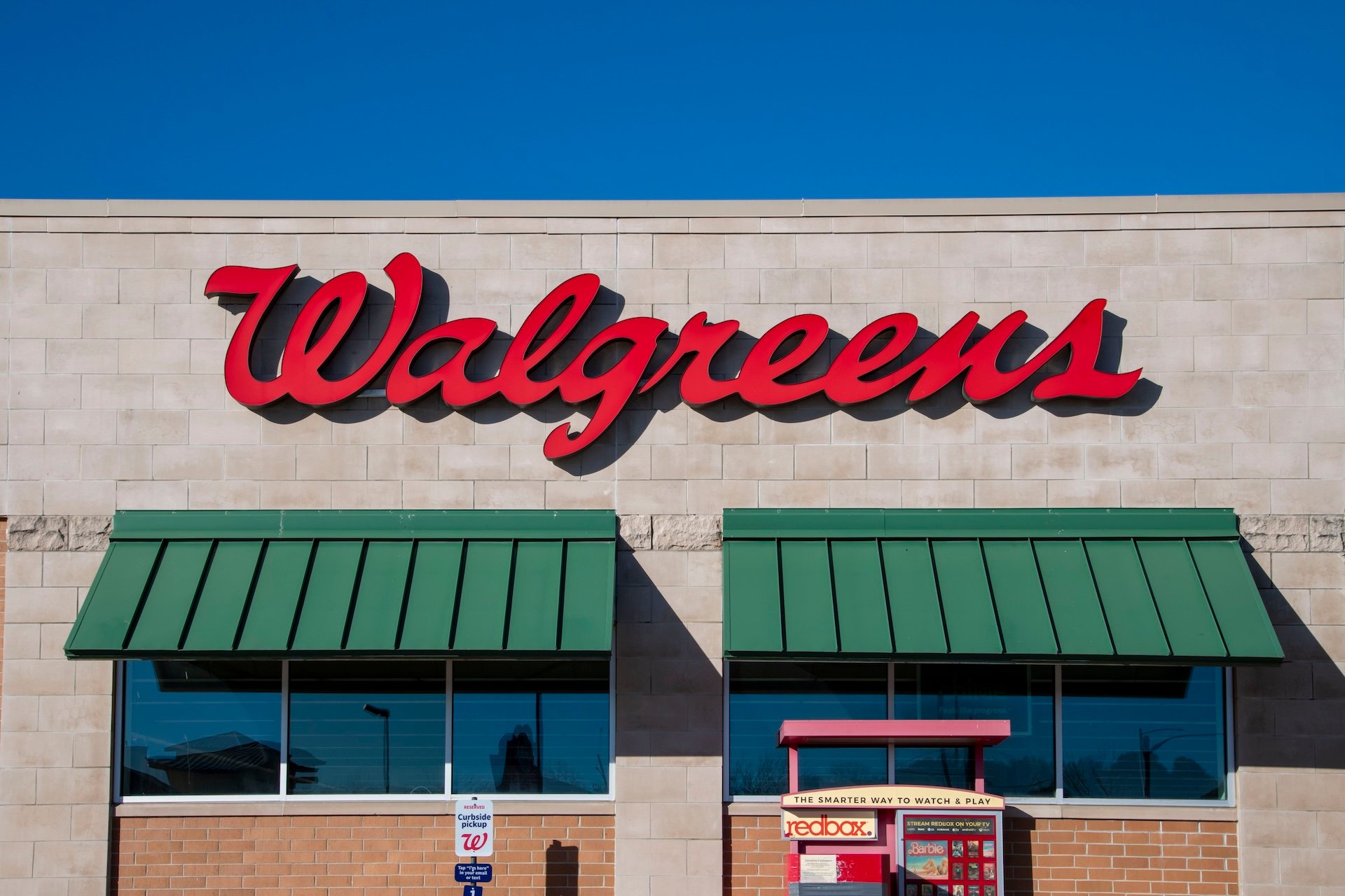 Walgreens Recalls Saline Nasal Spray Over Bacteria Contamination ...